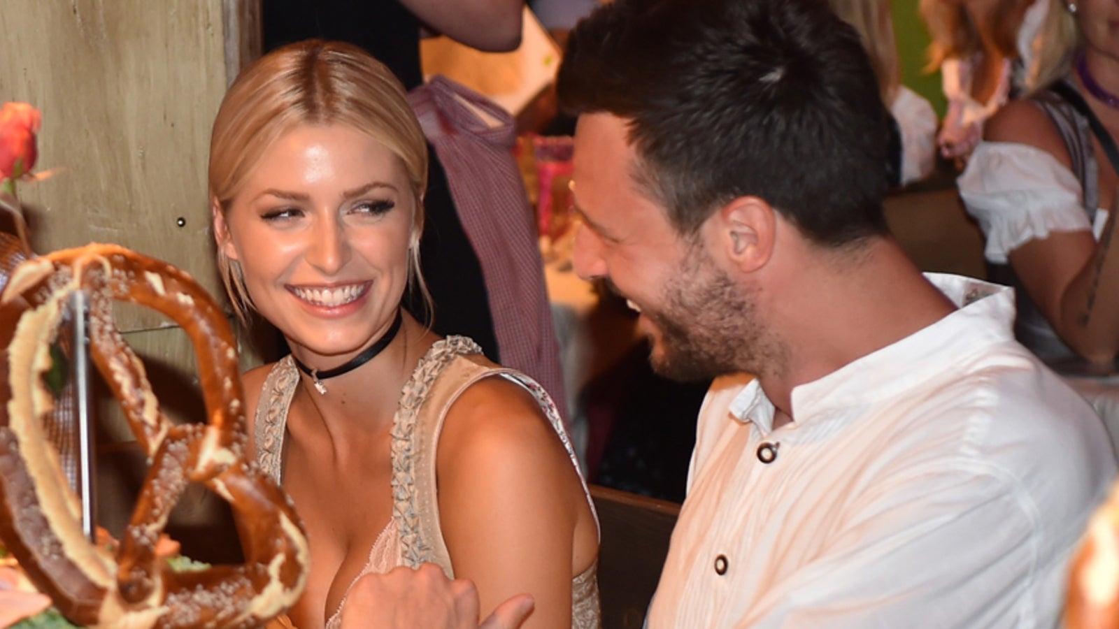 Lena Gercke ist wieder Single - stars24