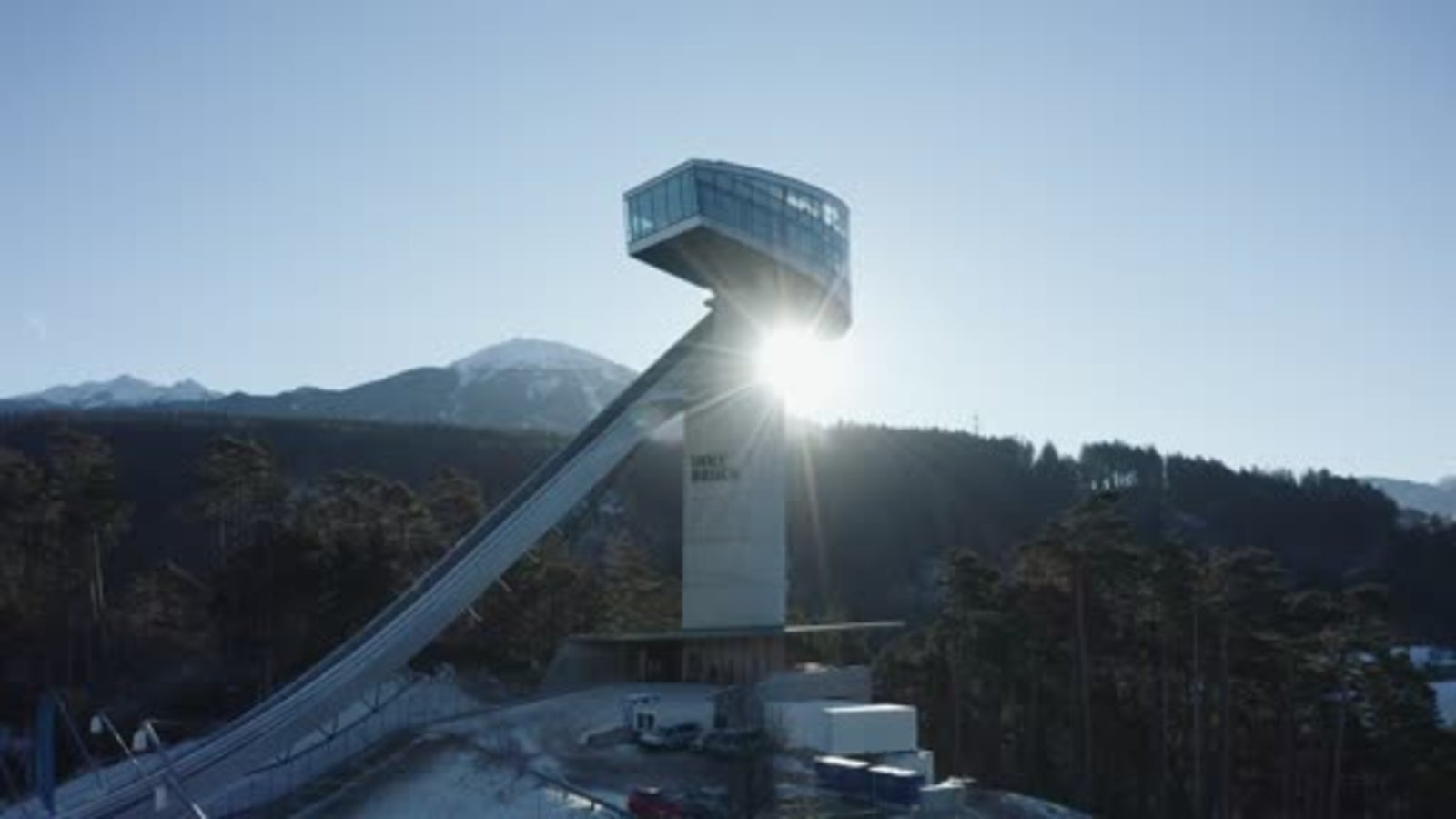 Die Bergisel Schanze aus der Vogelperspektive - REISELUST