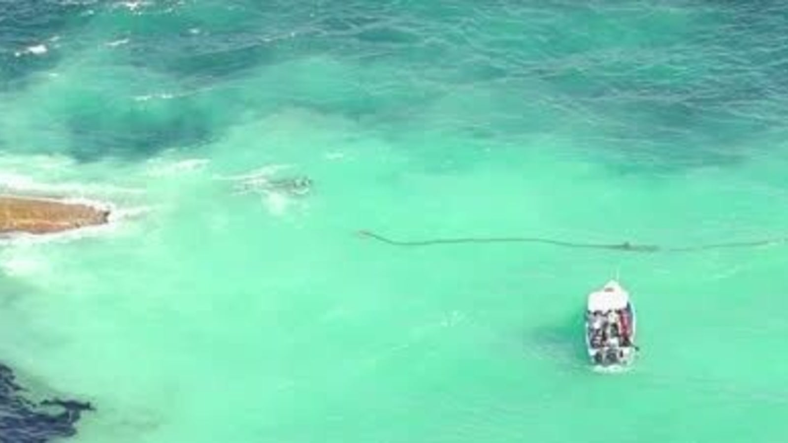 Ölteppich vor Trinidad und Tobago außer Kontrolle - oe24.tv