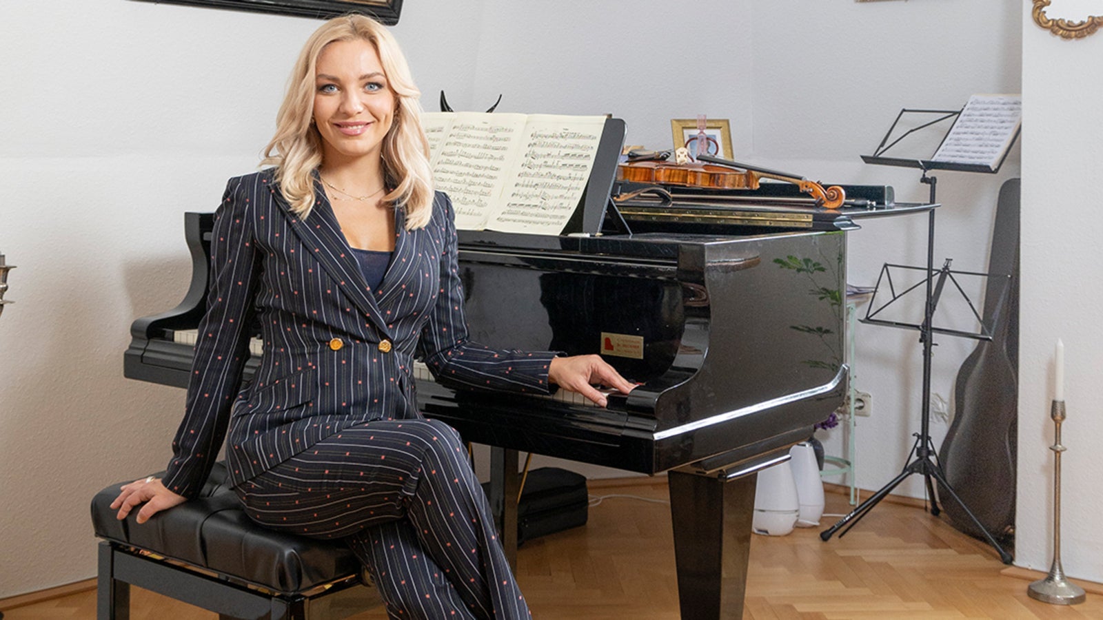 Star-Geigerin Lidia Baich zeigt ihre elegante Stadtwohnung - LIVE&STYLE