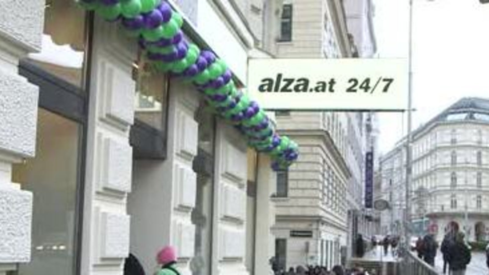 ALZA eröffnet ersten 24/7 Store in Wien - oe24.tv