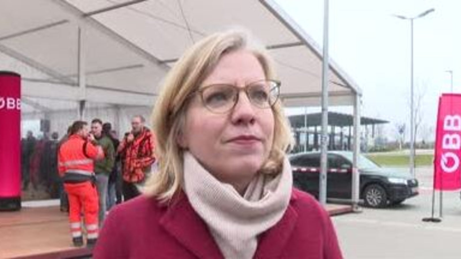 Leonore Gewessler - OMV kündigt Gasvertrag mit Gazprom - oe24.tv
