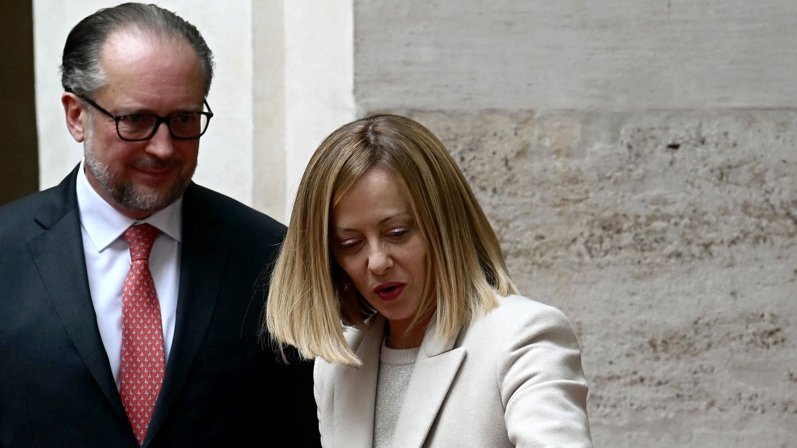 Kanzler Schallenberg traf Meloni in Rom - Politik-Live