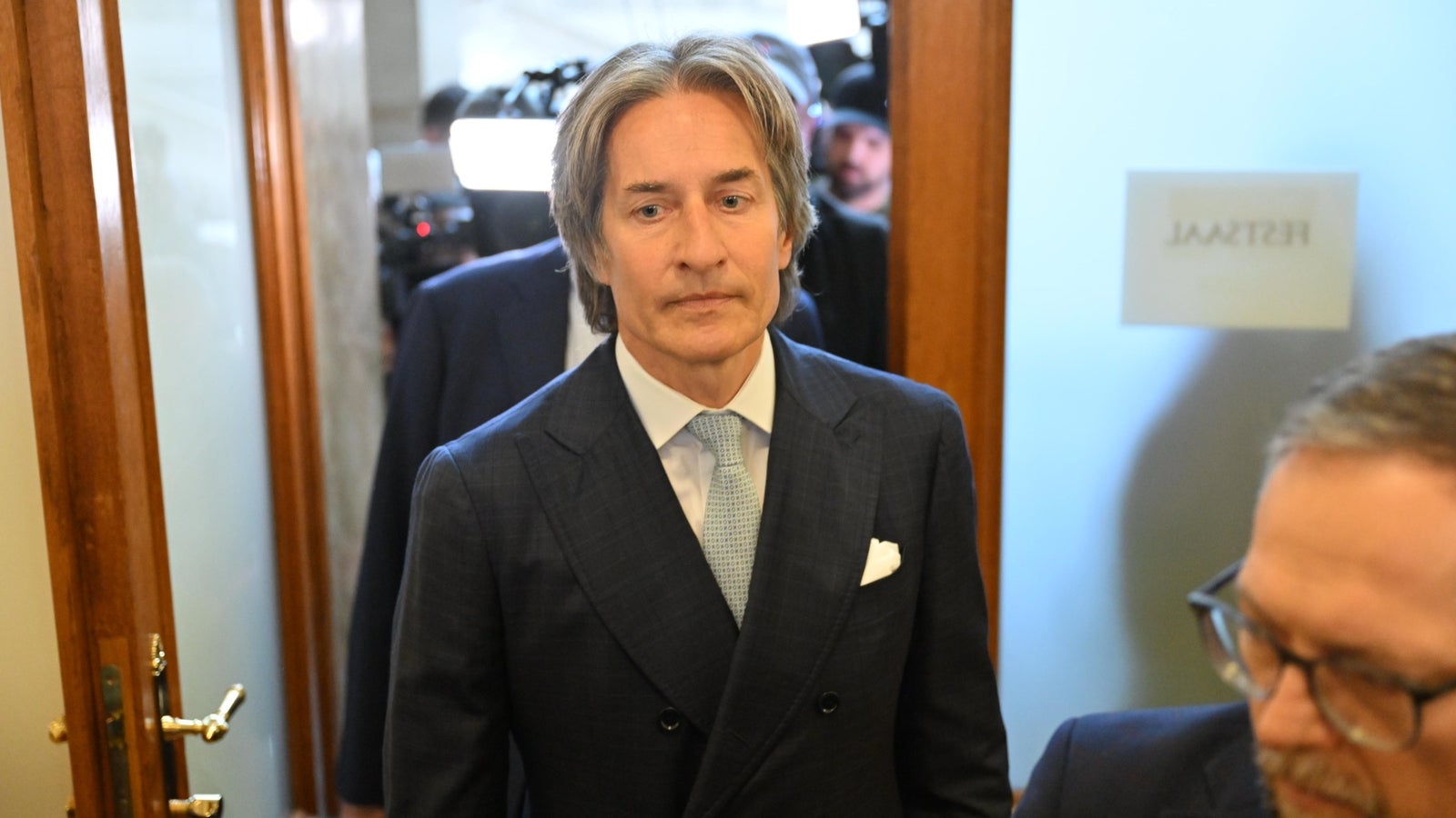 So nahm Grasser das Hammer-Urteil auf - Politik-Live