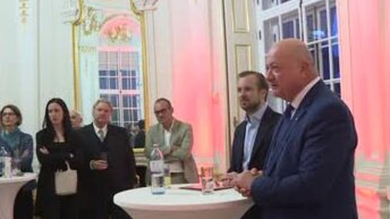 100 Ideen für Österreich: Christian Stocker im Interview - oe24.tv