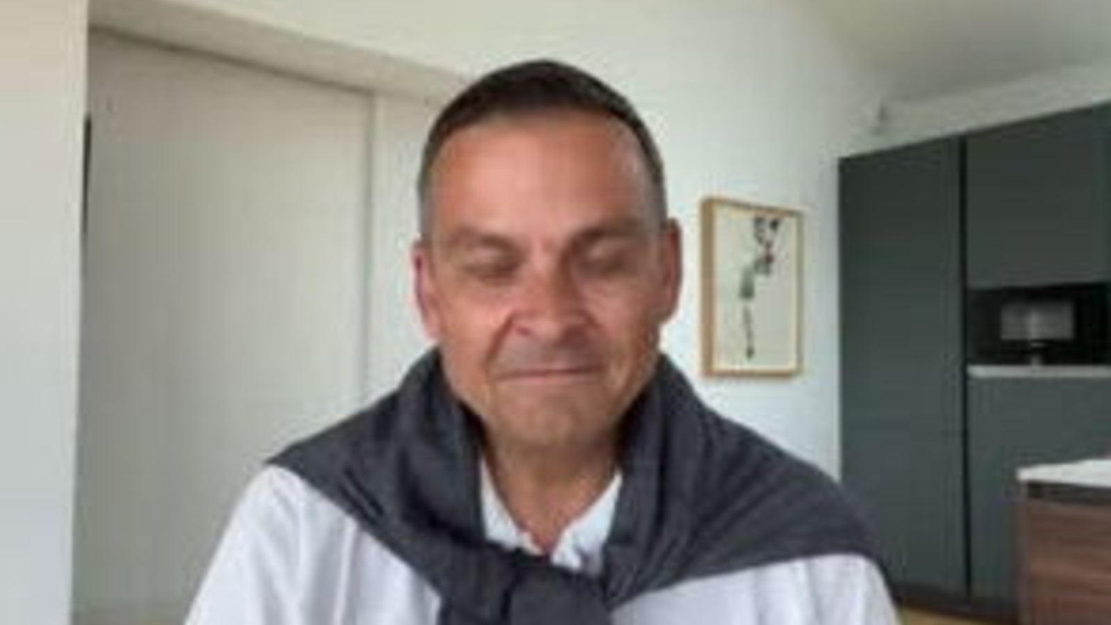 „Politik ist kein Mädchenpensionat“ | "Linke Zecke" Babler klagt jetzt Kickl - Gerald Grosz ...