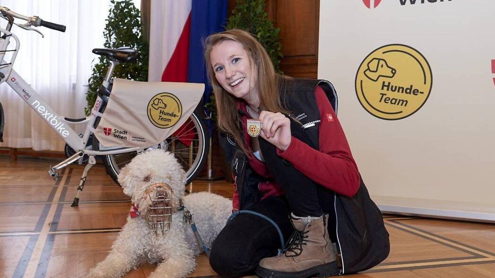 20 Hunde-Sheriffs für 57.000 Wuffis - oe24.at