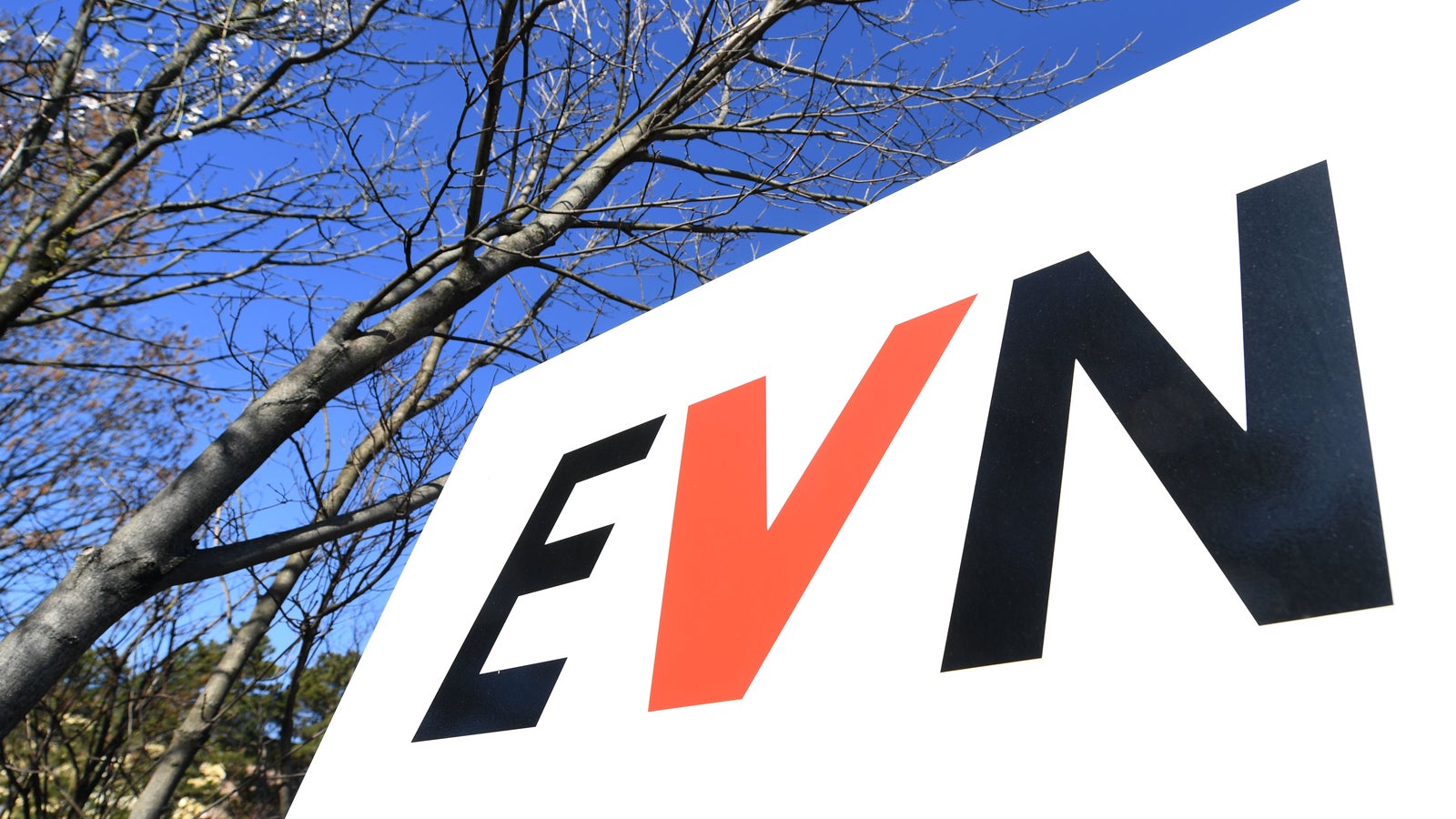 Bokep mama sotwe i once read countless raves and decided to