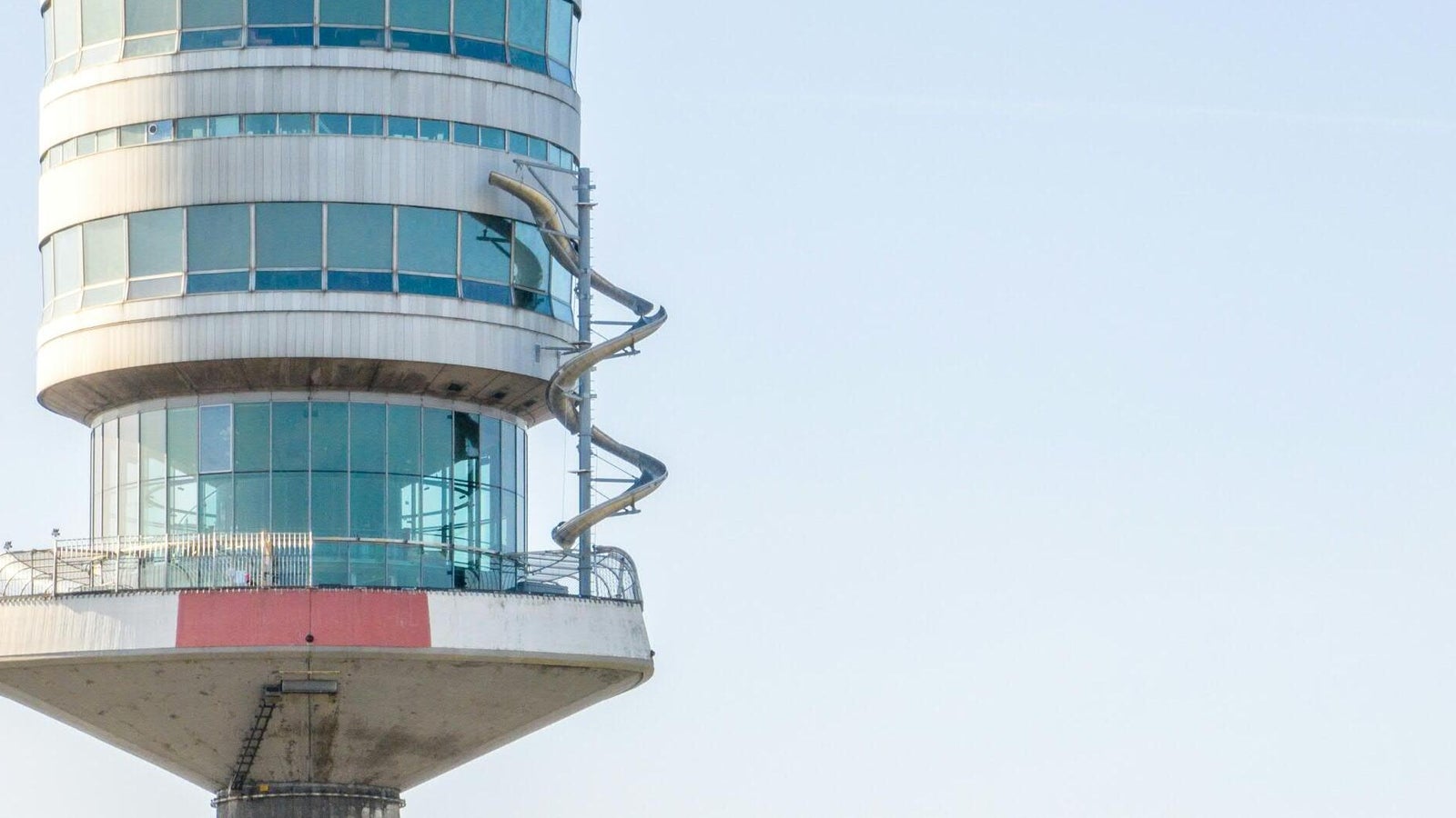 Wiener Donauturm erhält eine Rutsche in 165 Metern Höhe - oe24.at