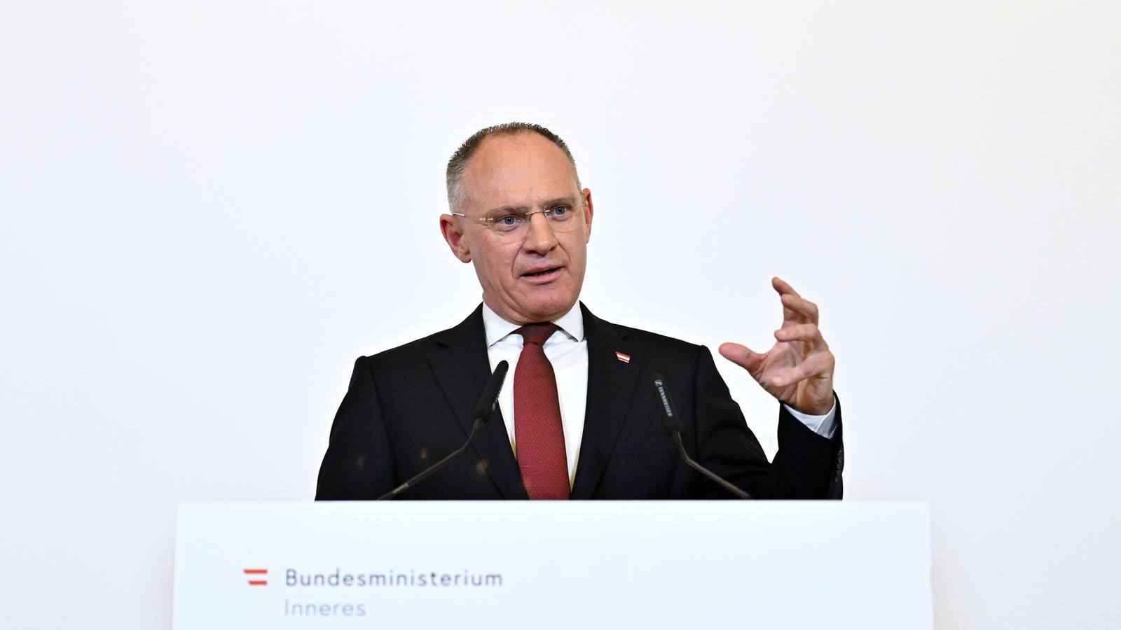 Familiennachzug-Stopp: Karner macht jetzt Tempo - Politik-Live