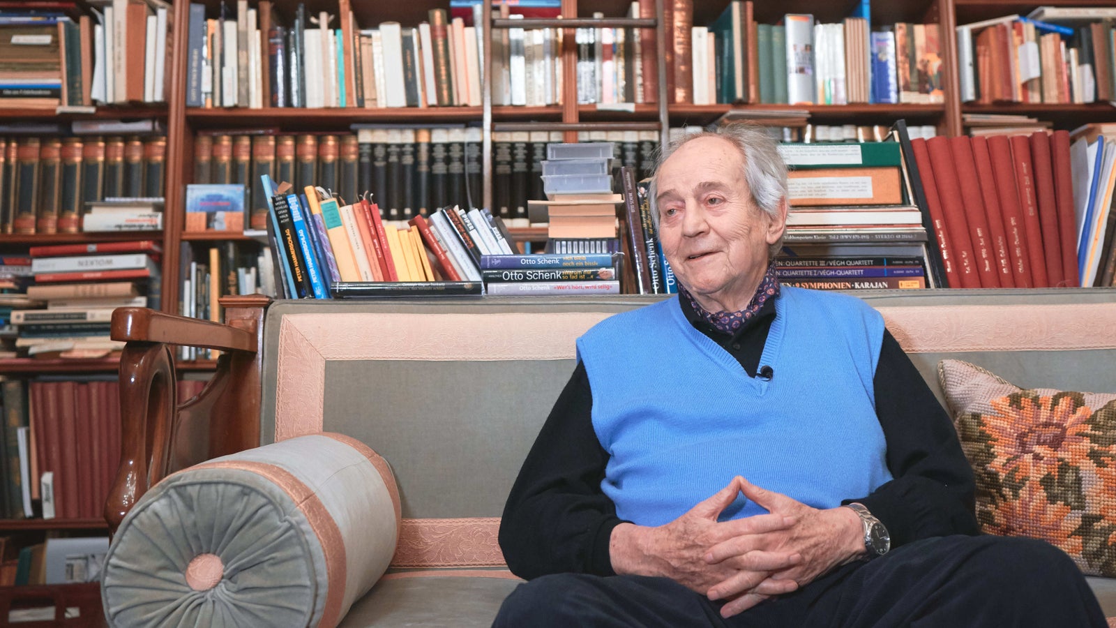 Baskenmütze bis Bösendorfer-Flügel: Schenk-Nachlass kommt unter den ...