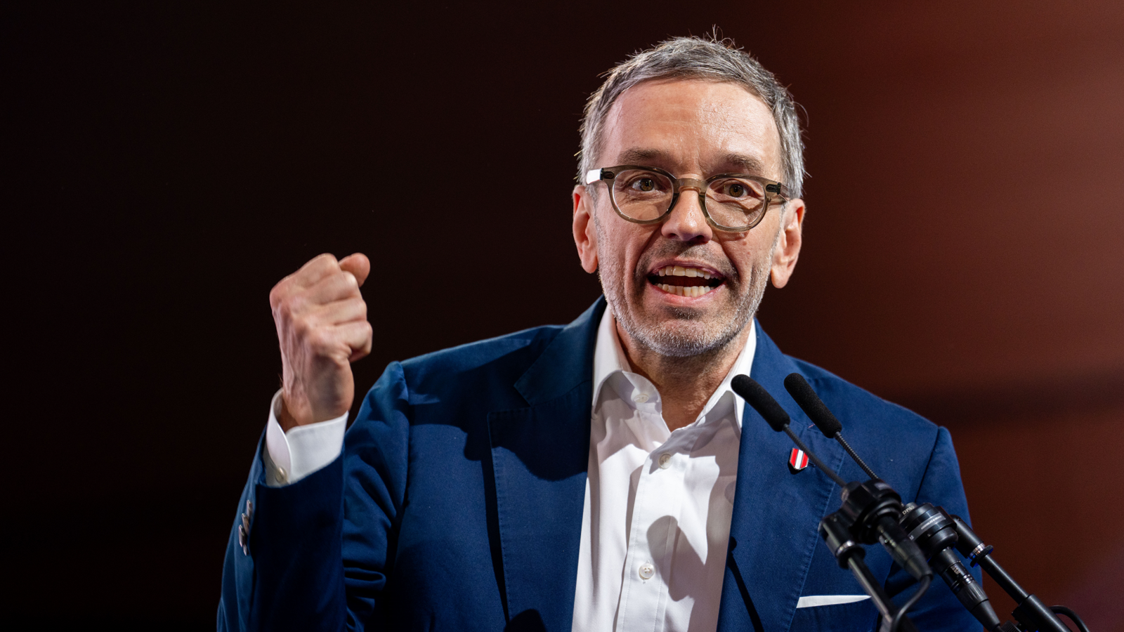 Kickl teilt gegen Kritiker aus: "Das Märchen bricht zusammen" - Politik ...