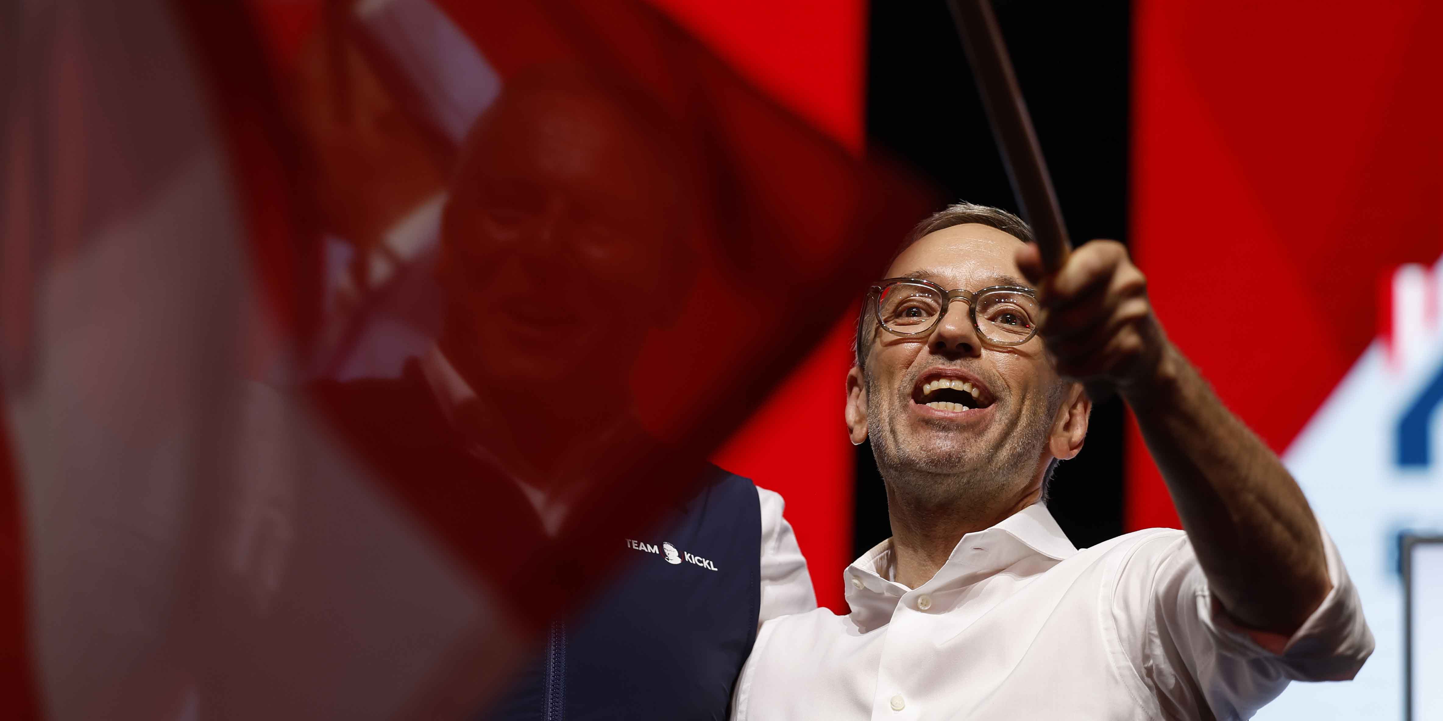 WAHL-BEBEN in Steiermark: FPÖ triumphiert, Debakel für ÖVP - Politik-Live