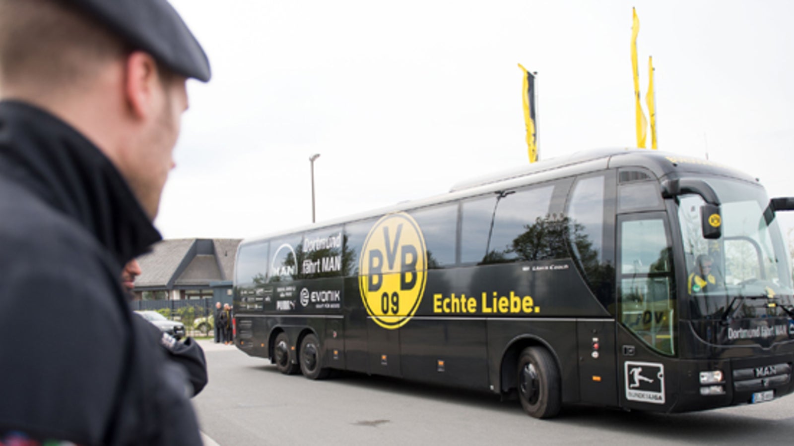 Neue Details zum Anschlag auf den BVB-Bus - oe24.at