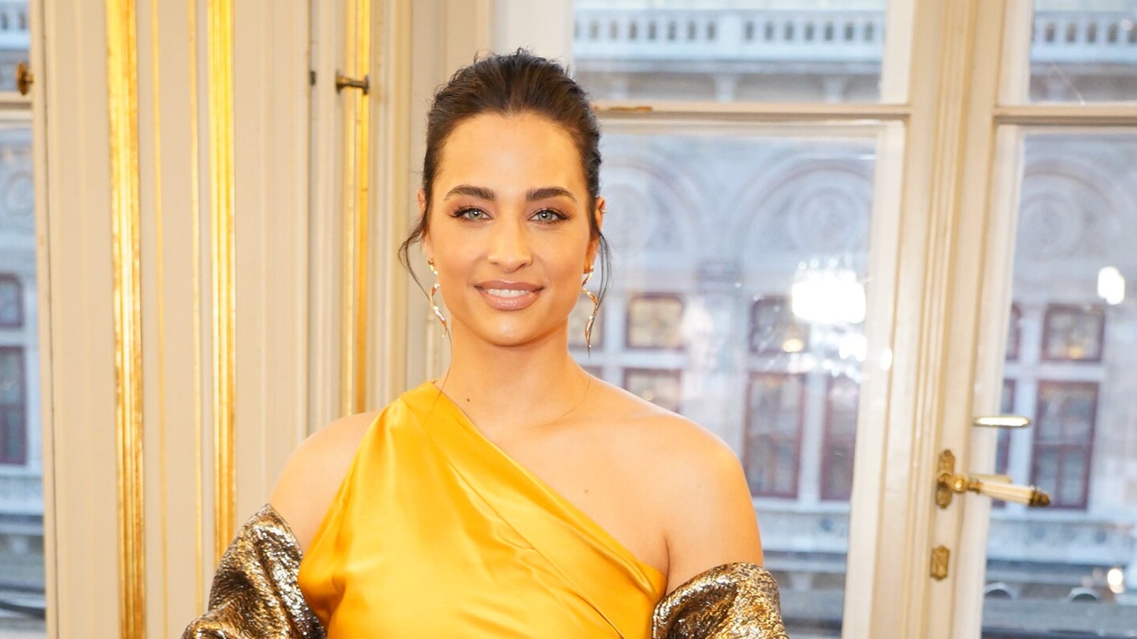 Amira Aly alleine am Opernball - wo ist ihr Liebster Christian Düren ...