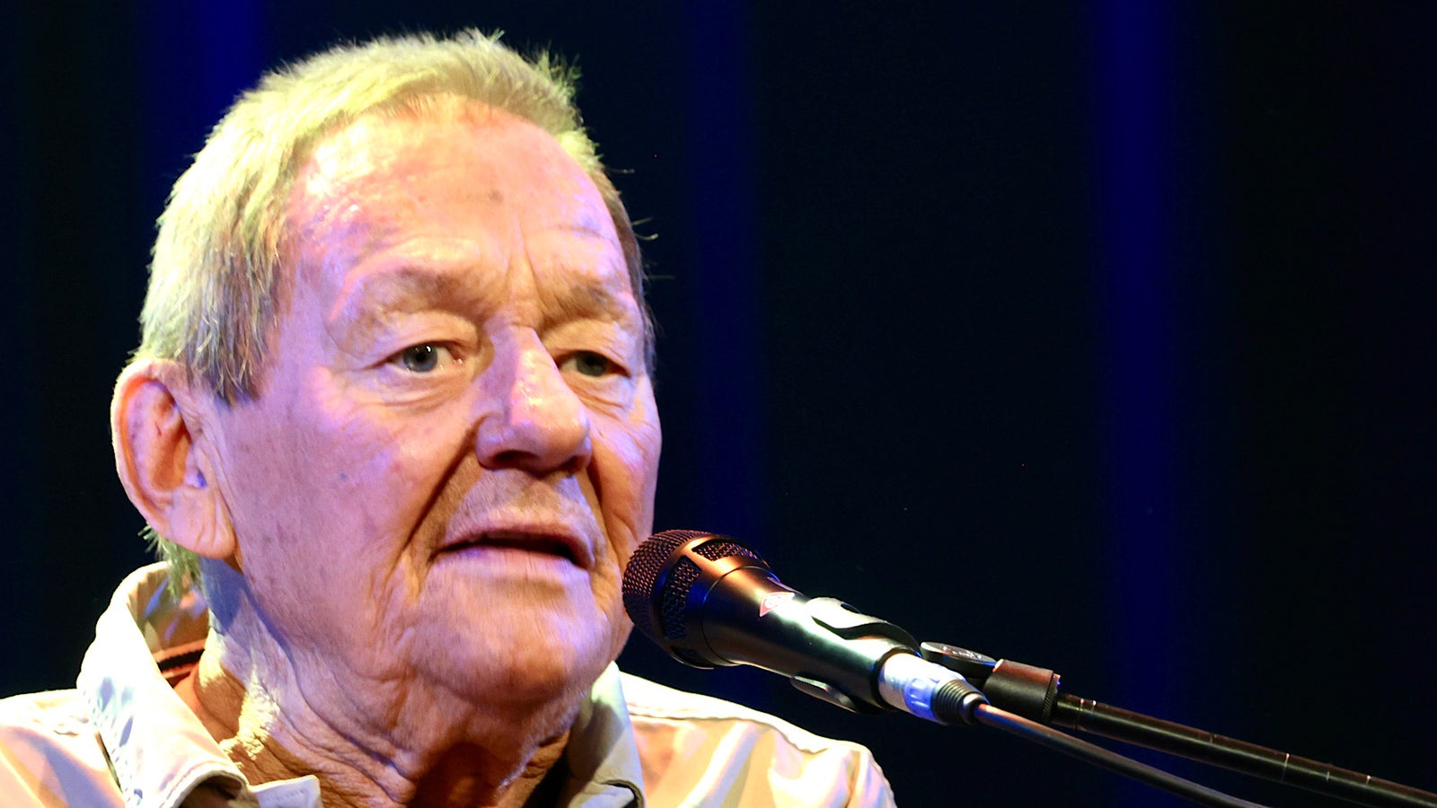 Ambros: Auf dem Weg der Besserung - stars24