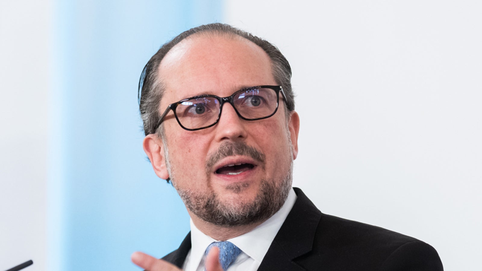 Schallenberg: Ein ›Graf‹ wird jetzt Kanzler - Politik-Live