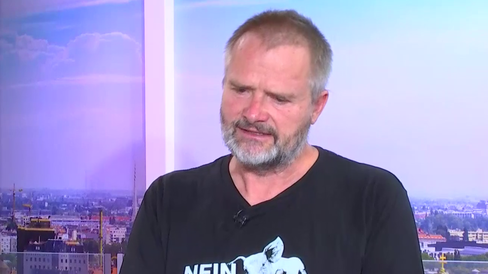 Balluch zur Schweinemast - oe24.tv