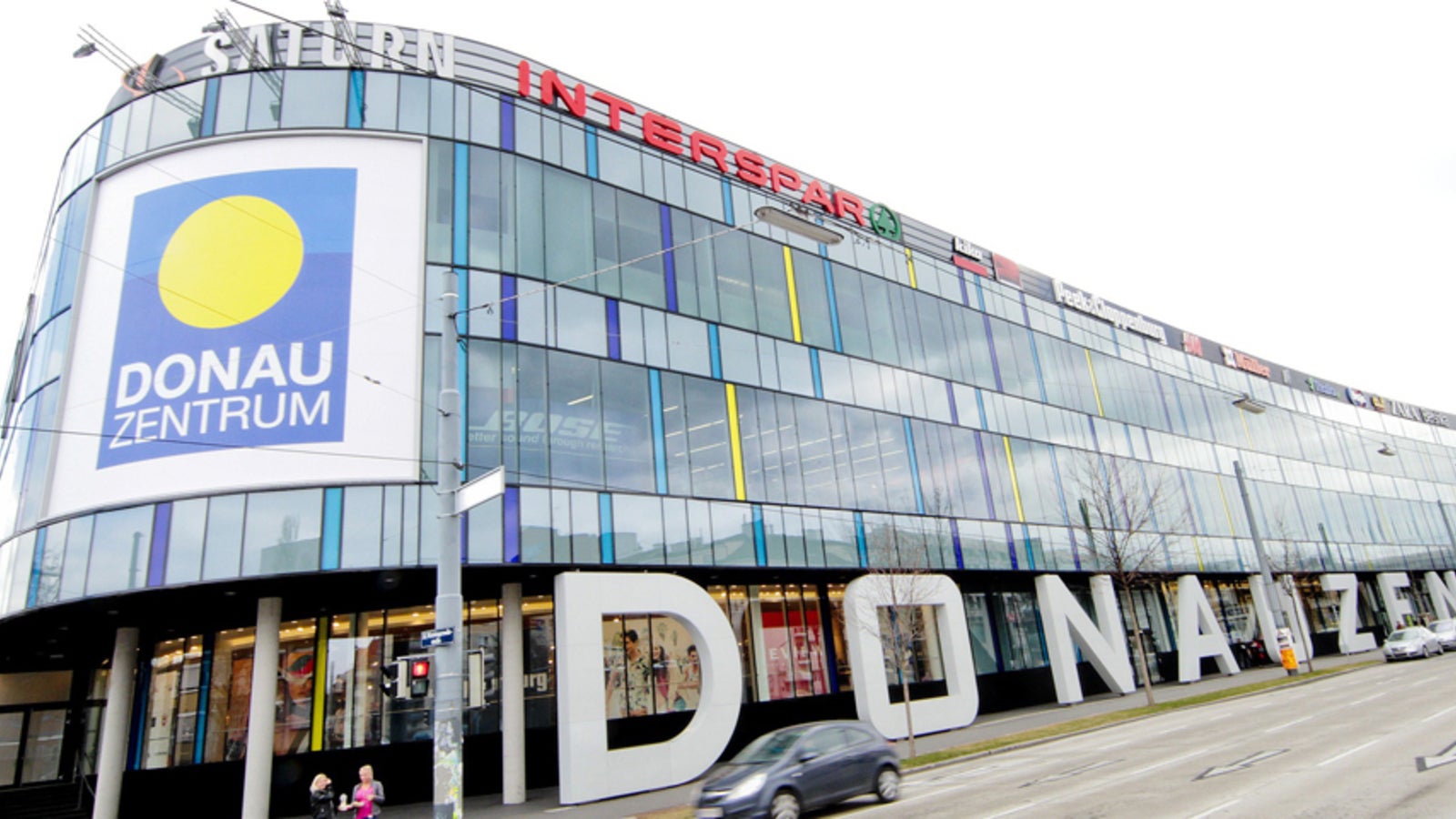Terror-Drohung gegen das Donauzentrum - oe24.at