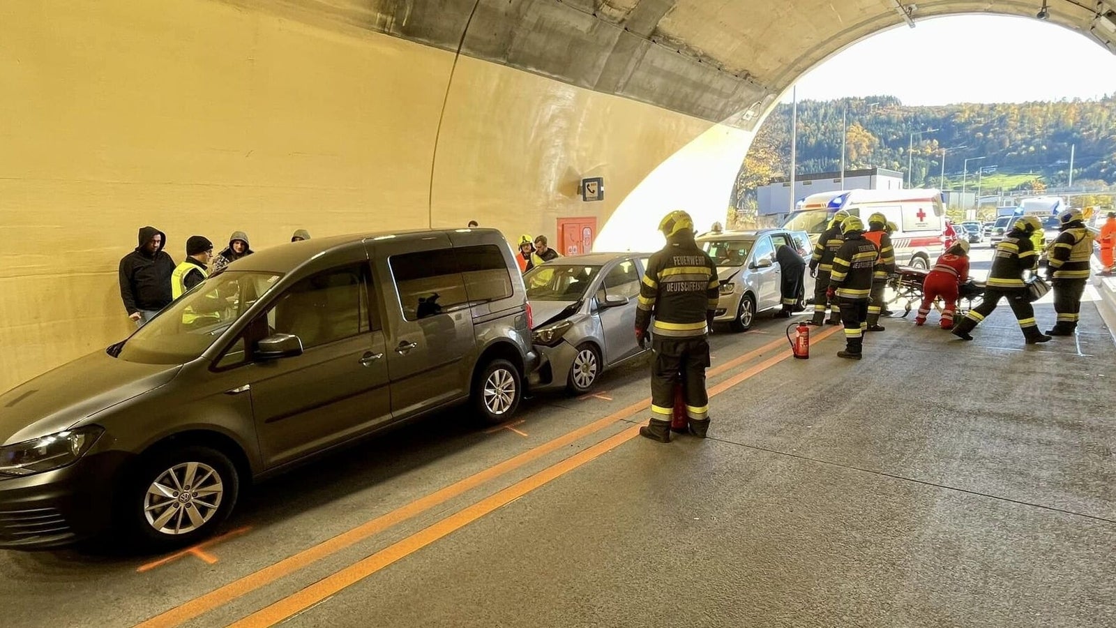 Achtjähriges Mädchen bei Unfall schwer verletzt - oe24.at