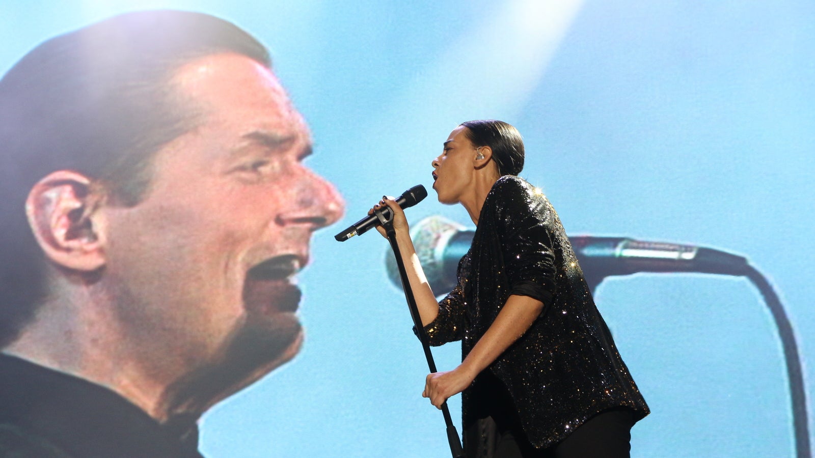Falco-Tribute mit Hits, Schmäh & ORF-Stars - stars24