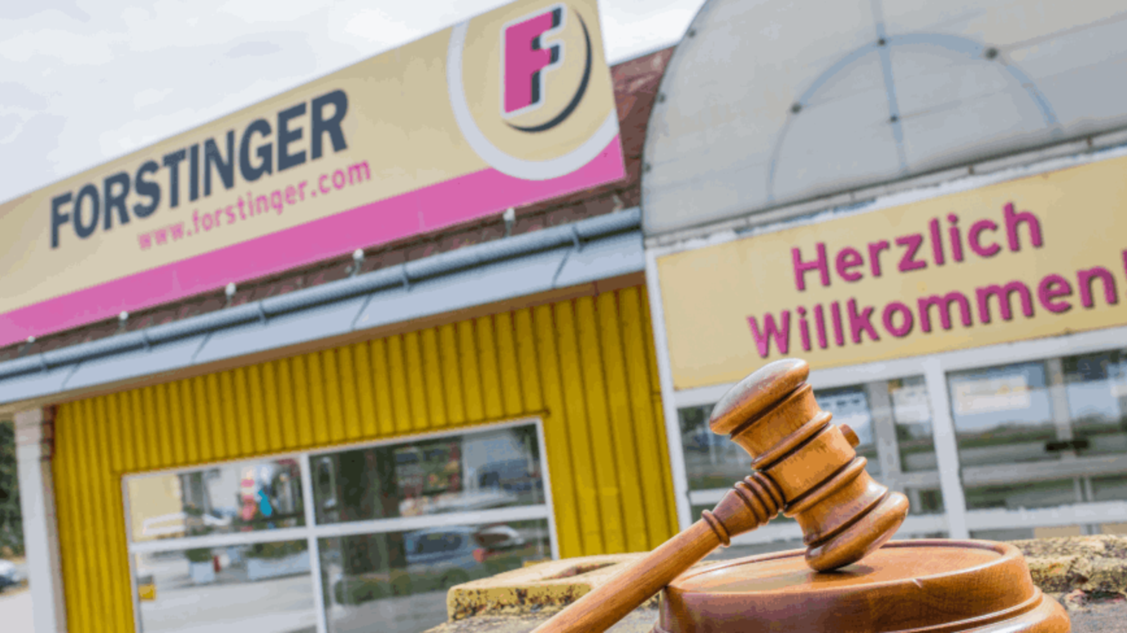 Mega-Abverkauf: Forstinger-Filialen unterm Hammer - Business-Live