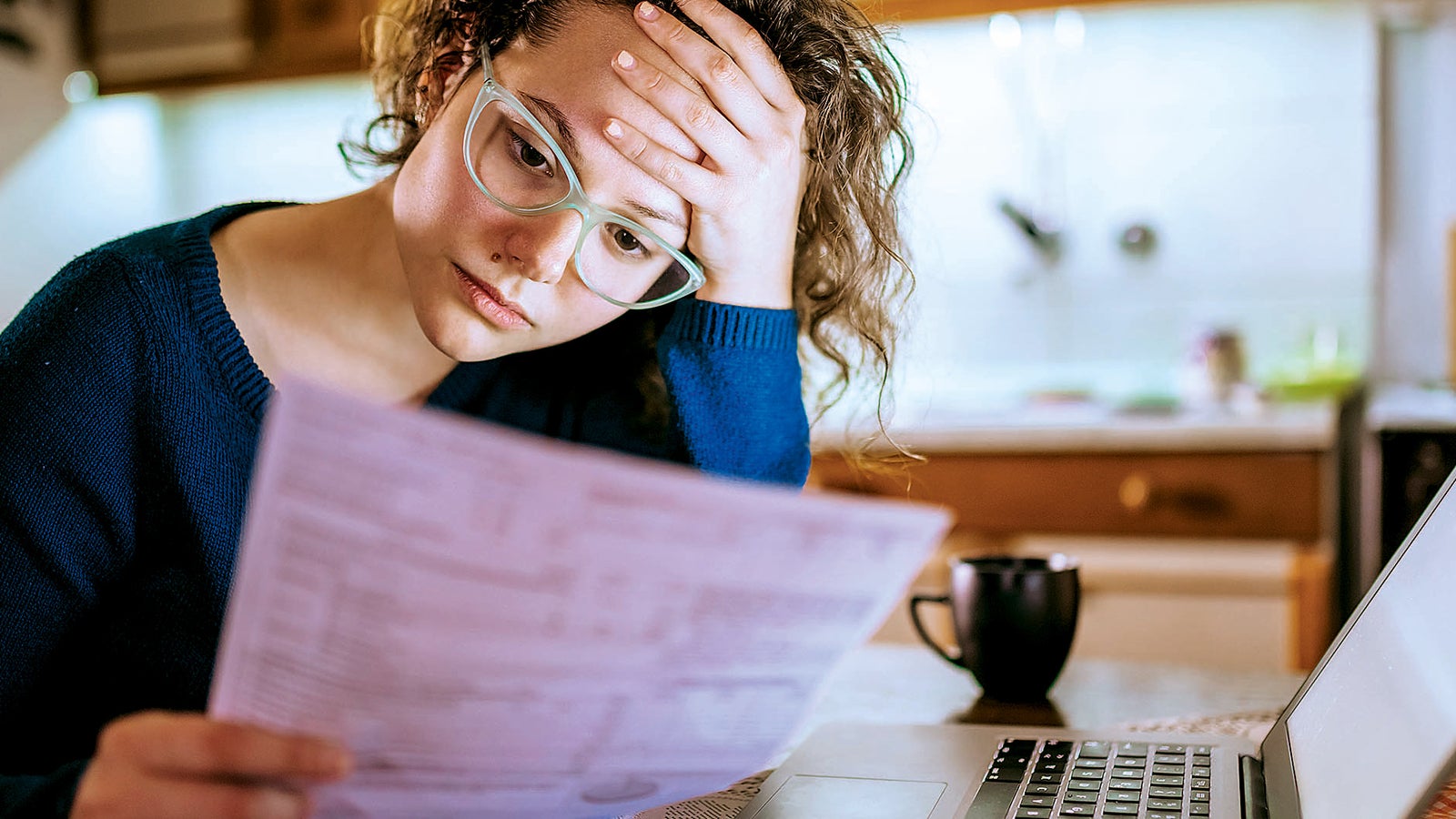 Gebühren-Hammer: Das wird 2025 alles teurer - Business-Live