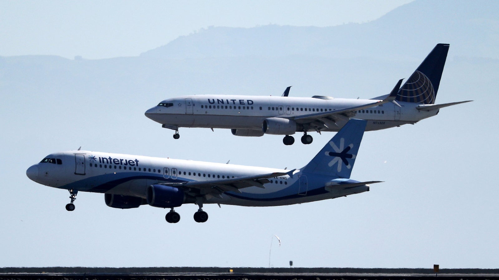 Alarm: Jetzt droht Flug-Chaos wegen Software-Update - Business-Live