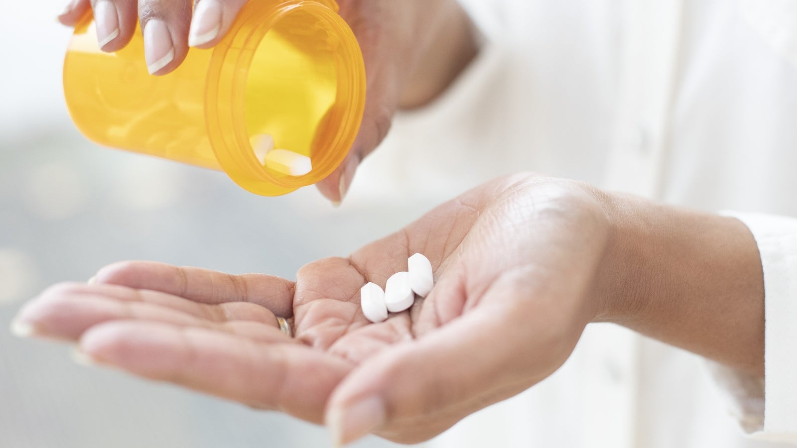 Kaliumjodid-Tabletten: Die wichtigsten Fakten - gesund24.at