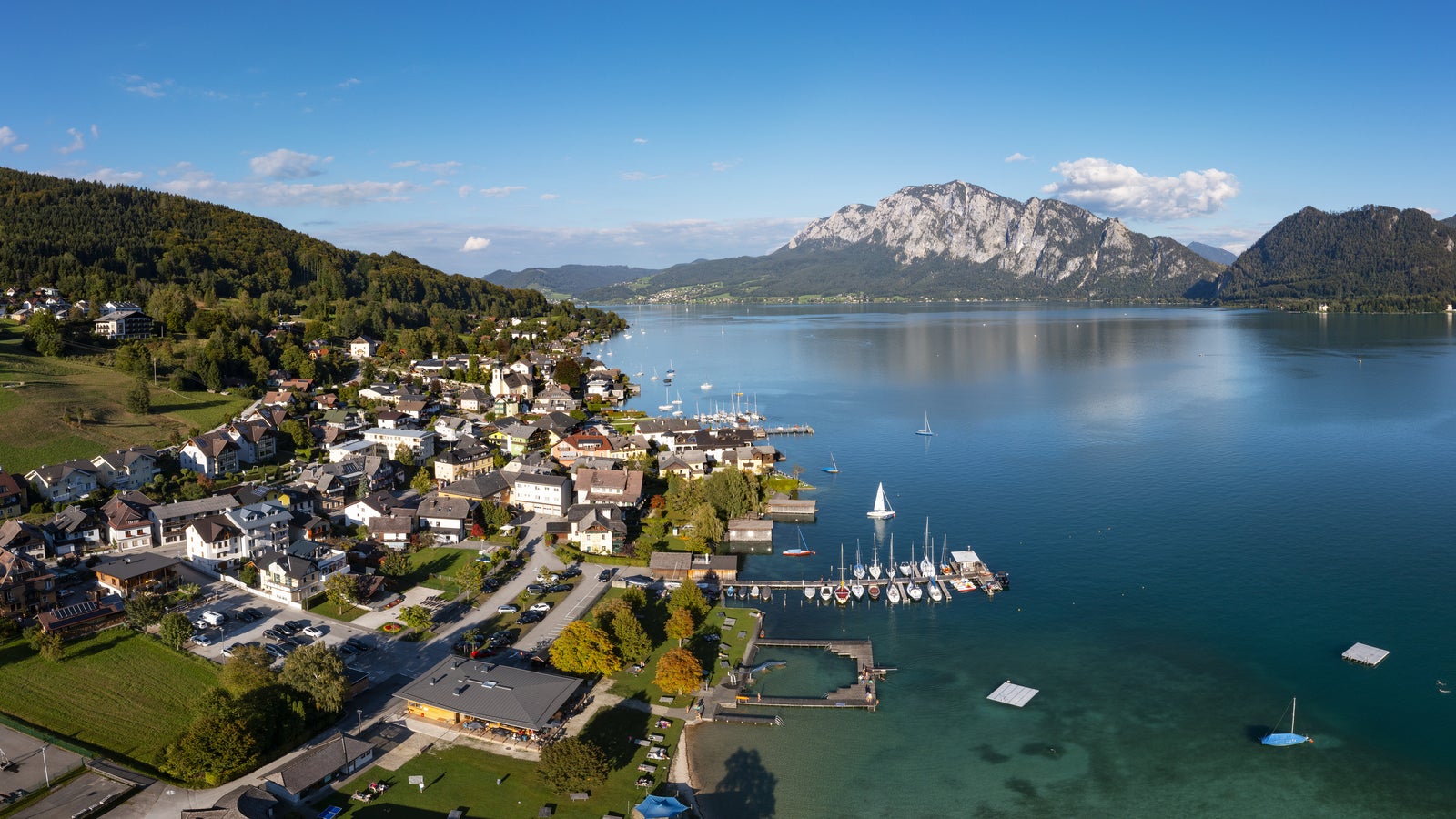 Beachvolleyball, Segeln, Tauchen: Die Sport-Highlights am Attersee ...