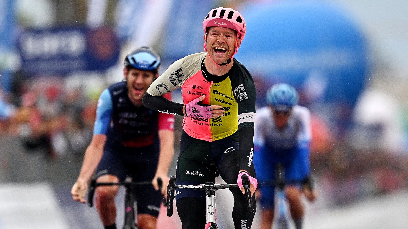 'Hotel-Tester' Magnus Cort Nielsen gewinnt 10. Etappe bei Chaos-Giro ...