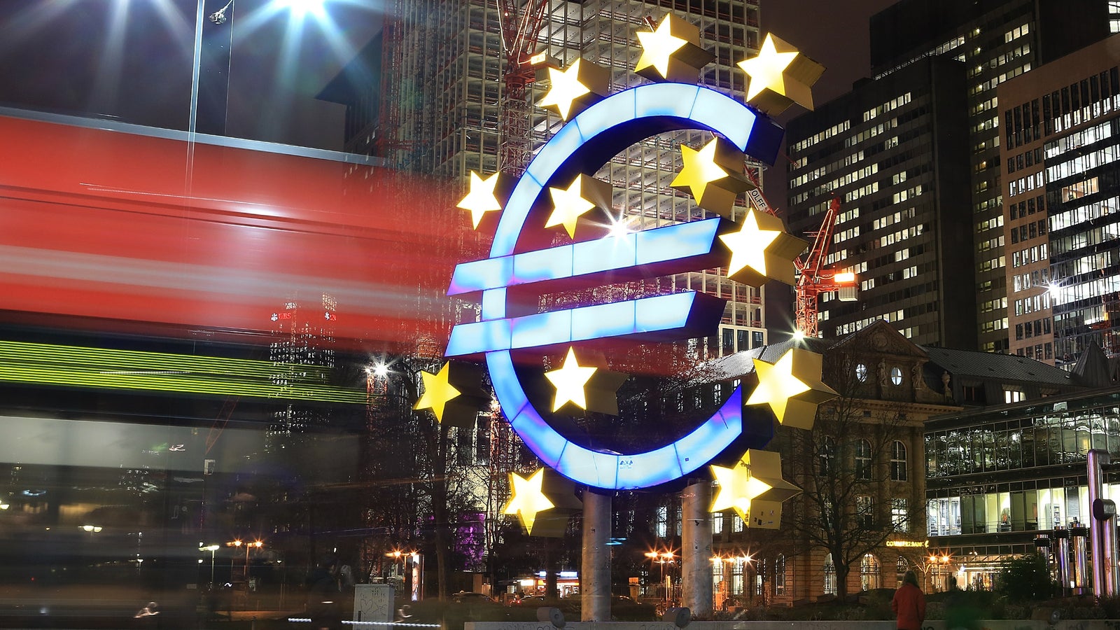 EZB-Boss Cipollone wirbt bei Banken für Digitalen Euro - Business-Live