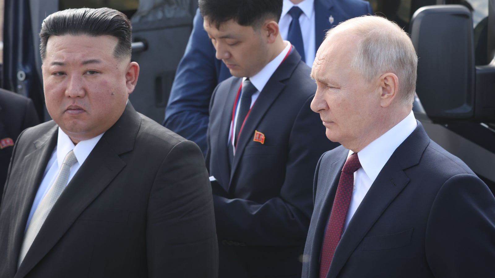 Nordkorea liefert Waffen an Moskau für Krieg gegen Ukraine - oe24.at