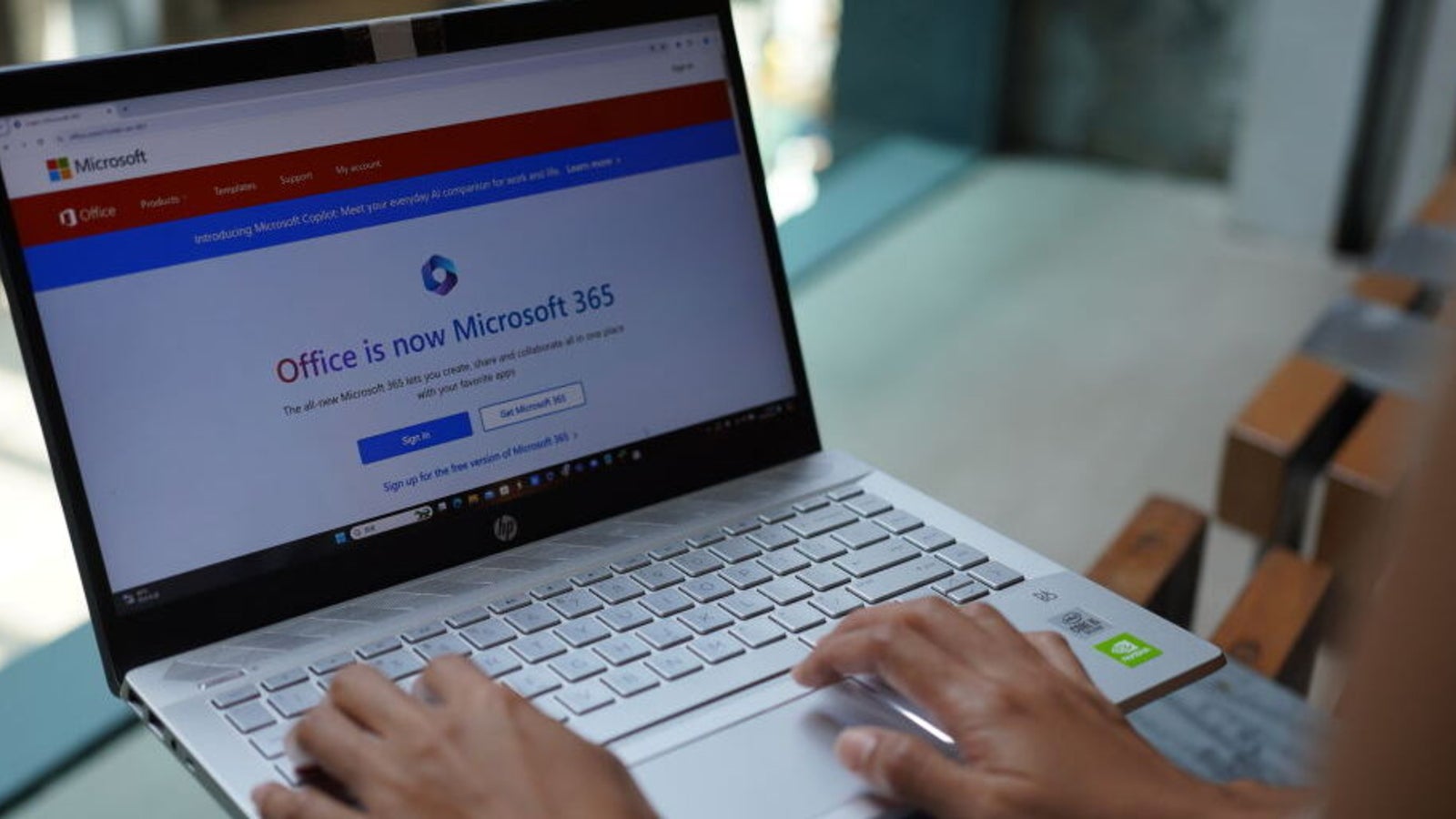 Microsoft 365 zieht Preise an und macht Office teurer - oe24.at