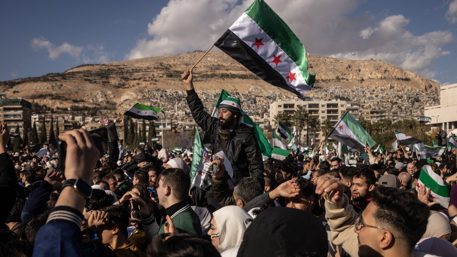 1 Jahr nach Assad-Sturz: So viele Syrer sind wirklich zurückgekehrt ...