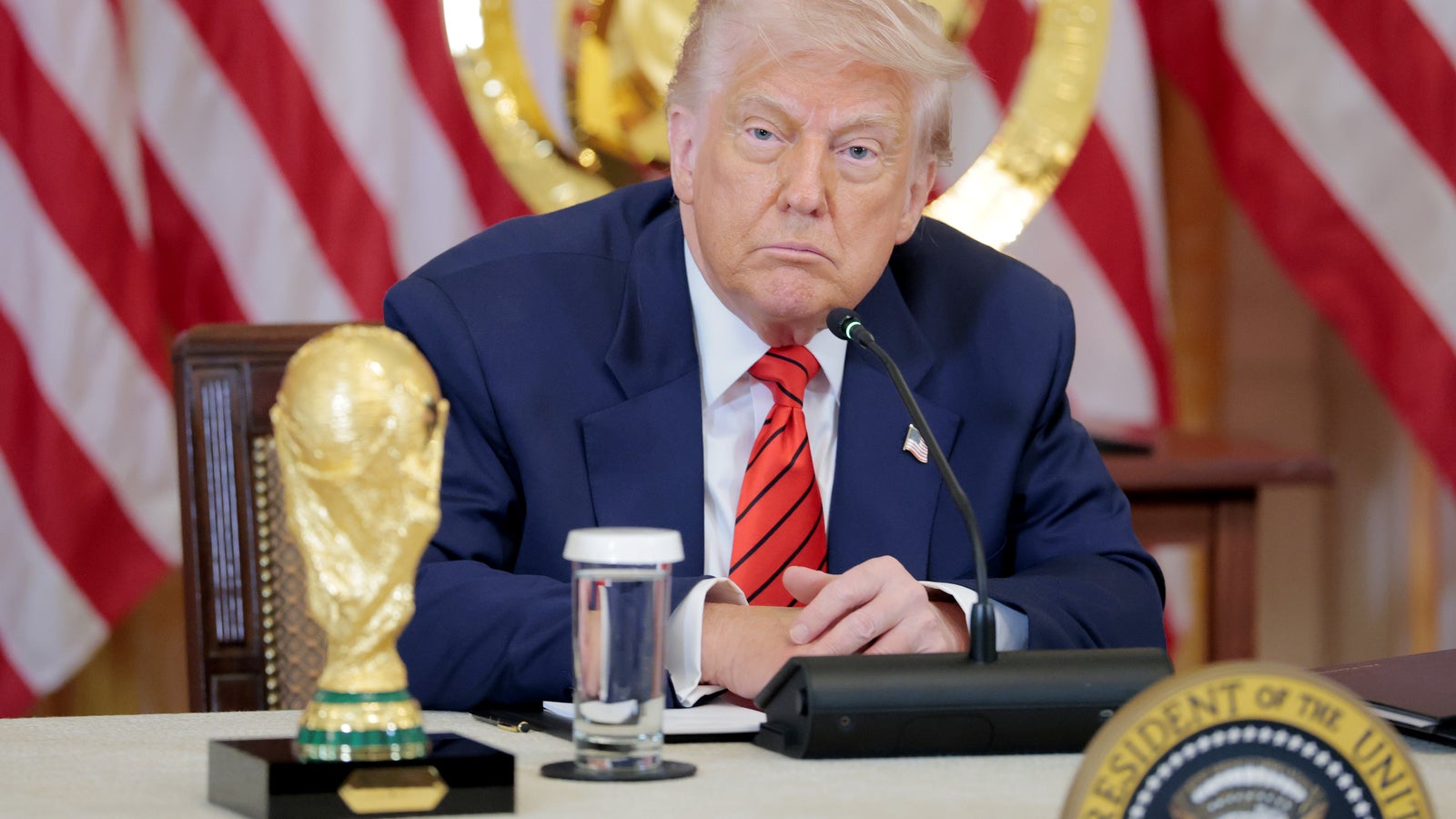 Erster WM-Eklat: Trump sperrt qualifizierte Nation aus - sport24.at