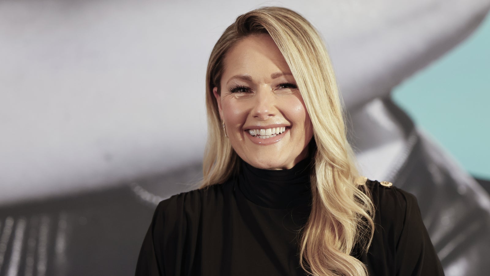 MUGLER macht Helene Fischer zum Alien - madonna24.at
