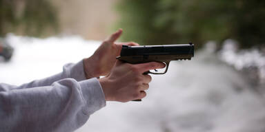 Petition: Tausende fordern jetzt komplettes Waffenverbot - Politik-Live