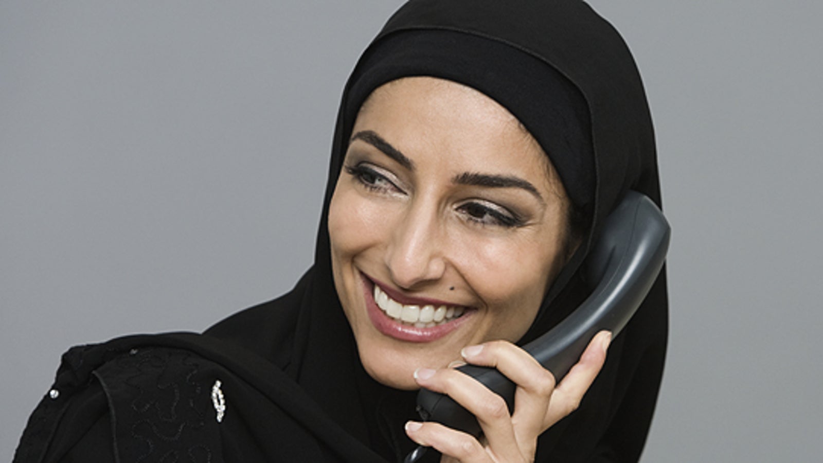 Kopftuchverbot in Unternehmen ist zulässig - oe24.at