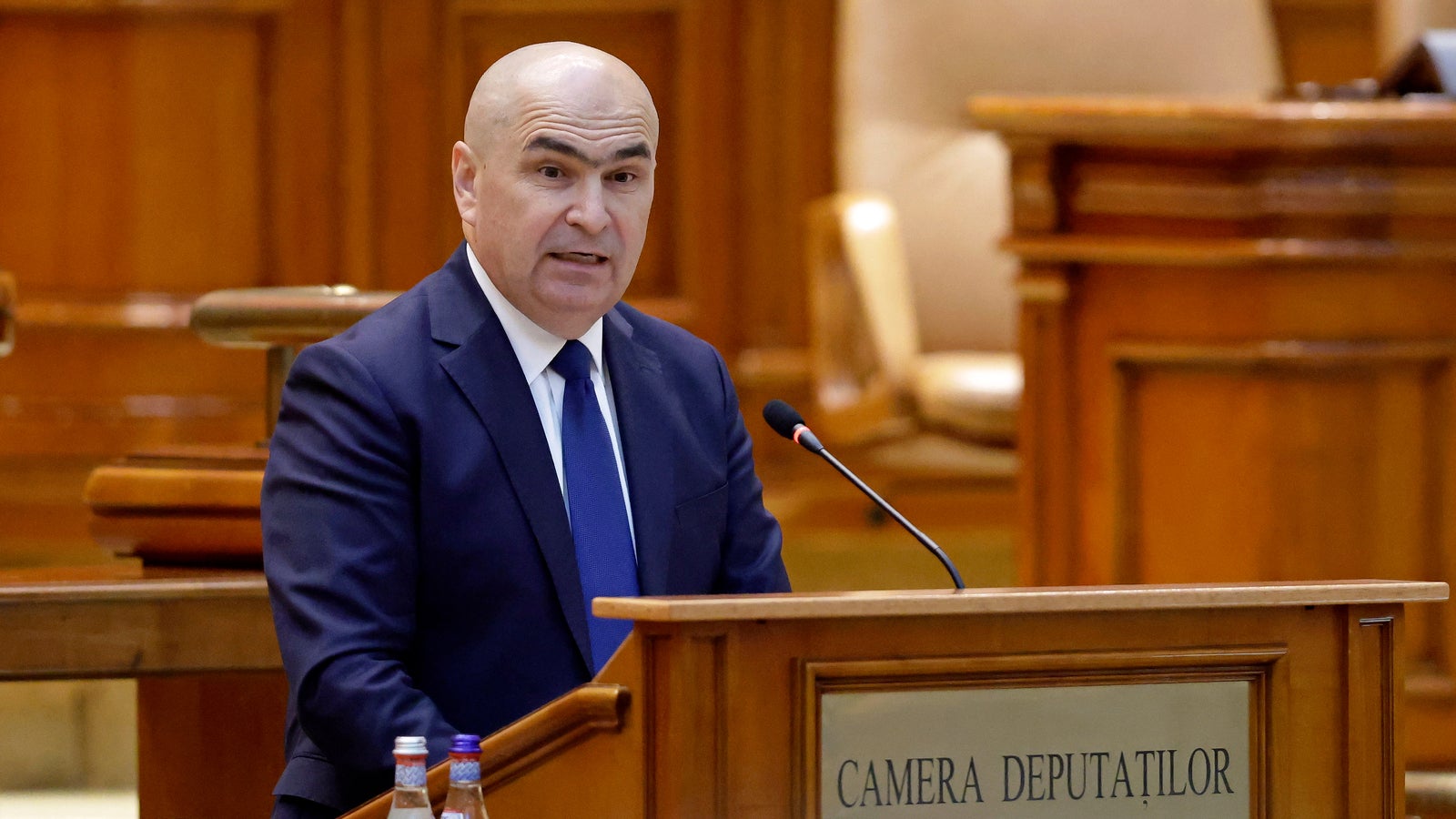 Misstrauensantrag gegen neue rumänische Regierung gescheitert - oe24.at