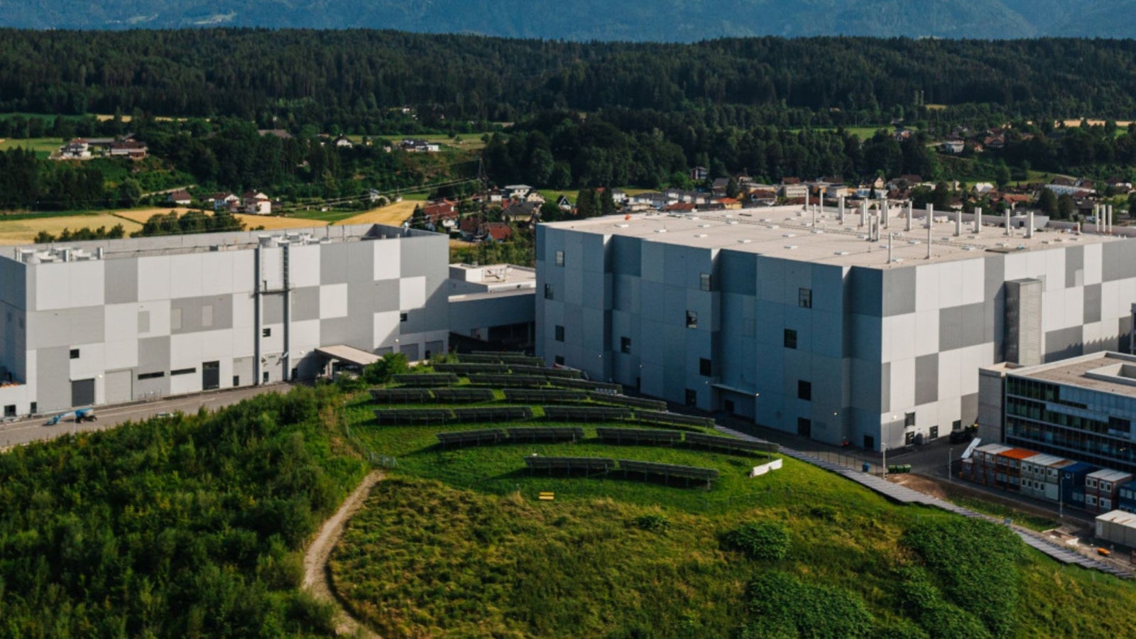 Neue Infineon-Chipfabrik in Villach eröffnet - Business-Live