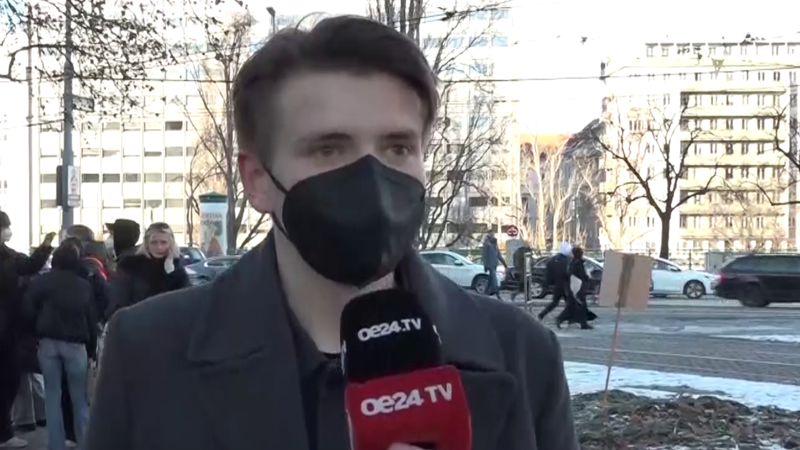 Mati Randow zur Demonstration für "faire Matura" - oe24.tv