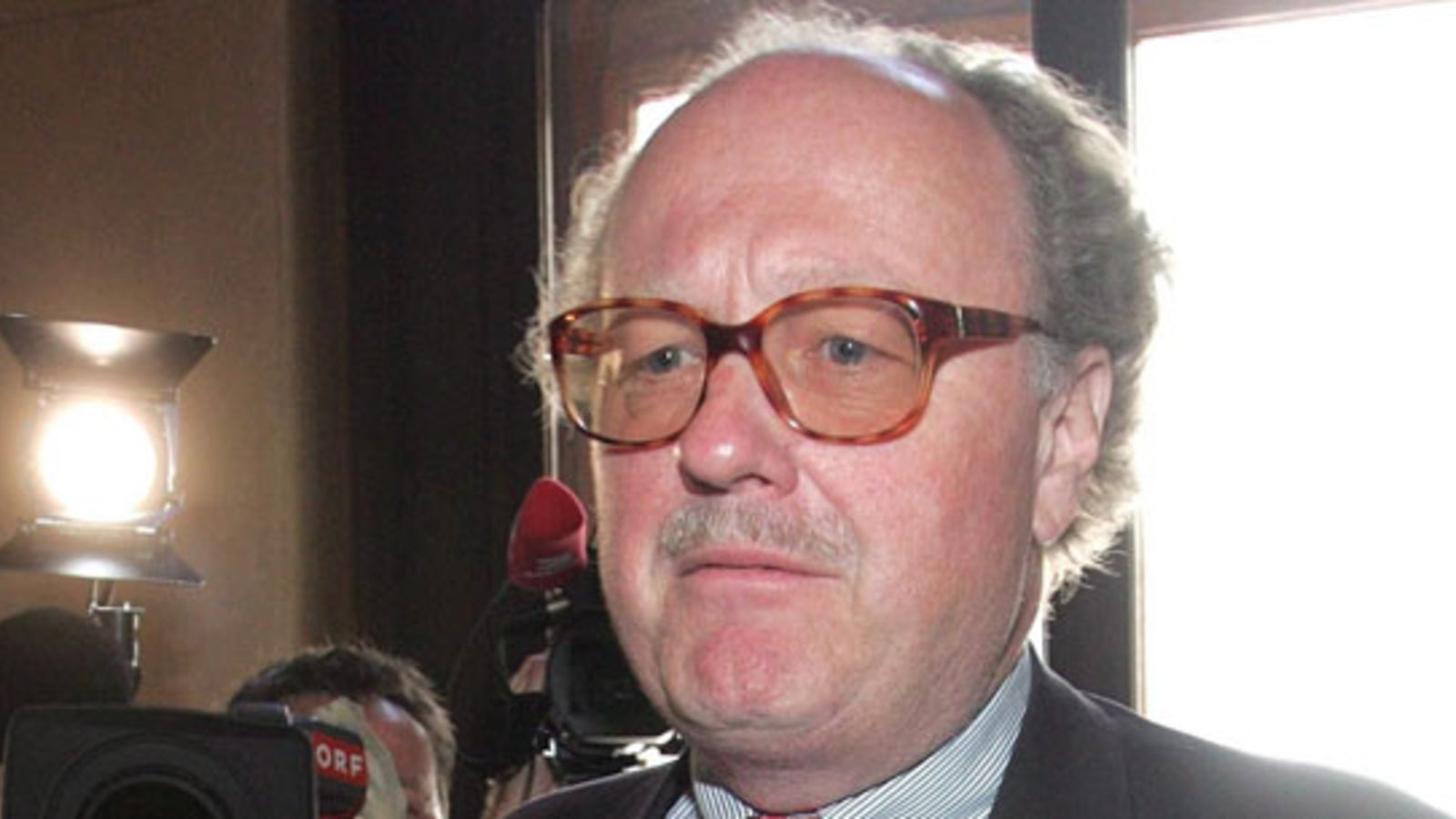 Ab Mittwoch steht Graf Ali vor Gericht - Politik-Live