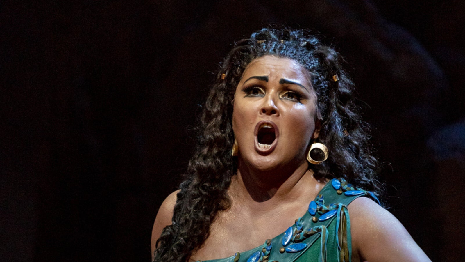 Anna Netrebko: Wien-Comeback mit ''La traviata'' - stars24
