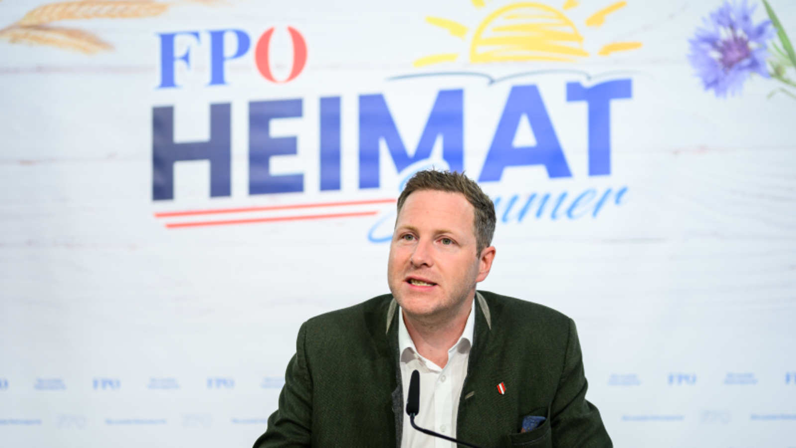 Schnedlitz tobt wegen "Ausgabenexzesse der letzten Regierung" - Politik-Live