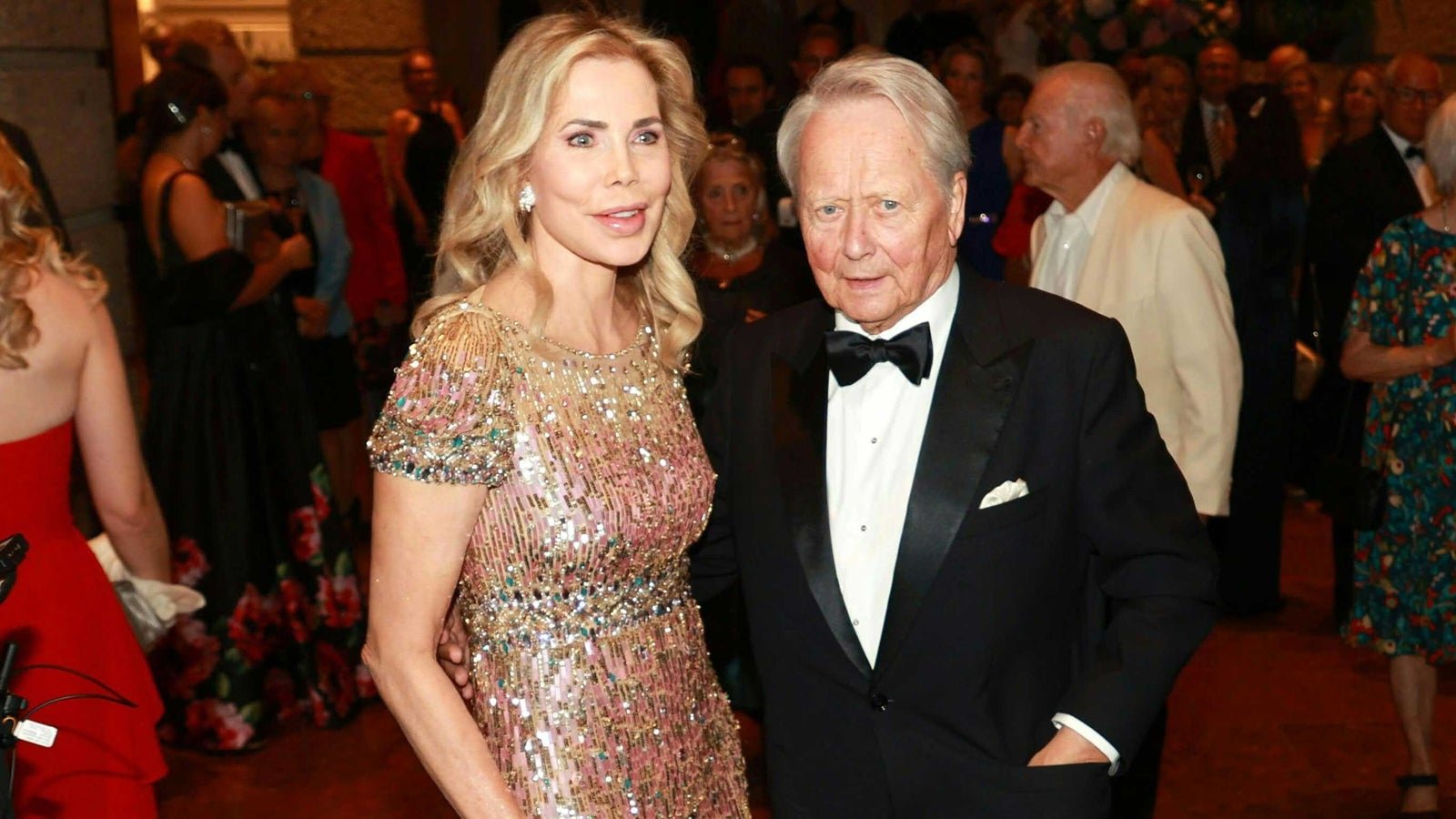 Porsche zeigt neues Liebes-Glück in Salzburg - stars24