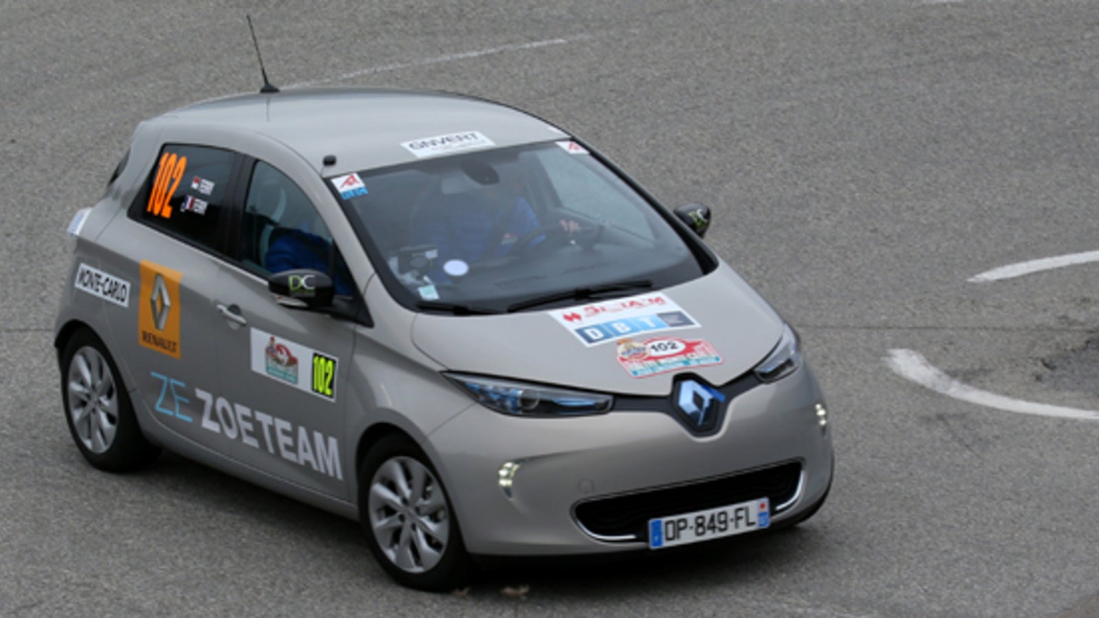 Renault ZOE räumt bei E-Rallye ab - oe24.at