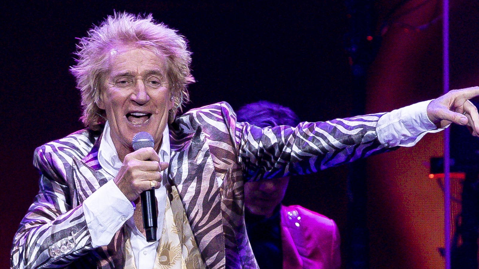 Große Sorge um Rod Stewart: Sechs weitere Konzerte abgesagt - stars24