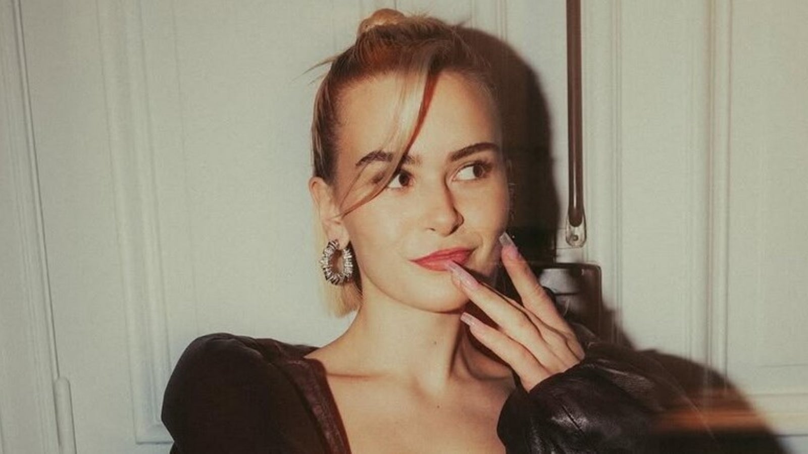 "Valentinstags-Date": Mathea zeigt sich mit neuem Freund - stars24