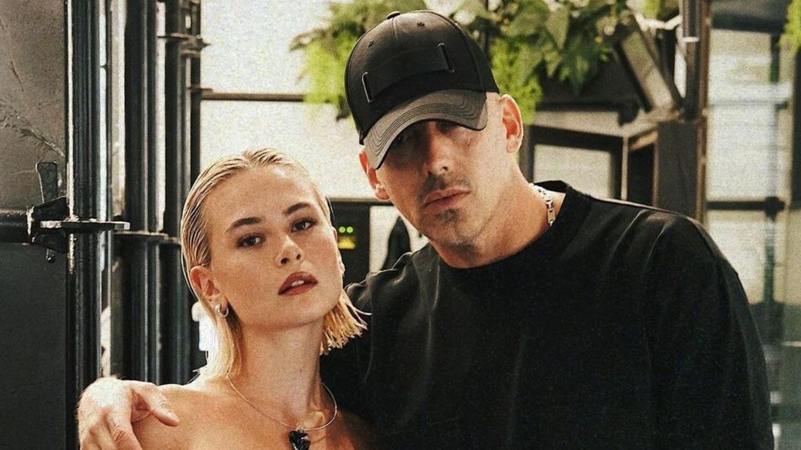 Star-Rapper RAF Camora: Was läuft da mit Mathea? - stars24